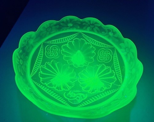 Antique Northwood/Jefferson Green Opalescent 3 Footed Bowl # 208 ...