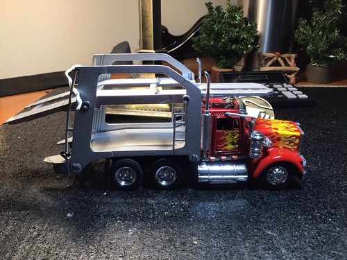 NEW RAY AUTO CARRIER SEMI W/AUTO RACKS FOR TRANSPORTING | eBay