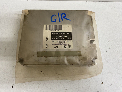 2001-2002 Toyota Corolla Auto 3 Speed Engine Computer Module Ecu Ecm ...