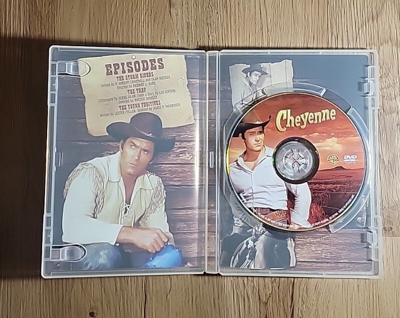 Cheyenne (Television Favorites) Clint Walker, Clyde Howdy, Fred Carson ...