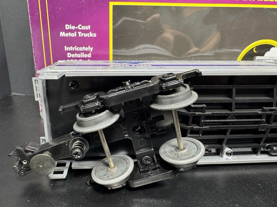 MTH Premier 20-93126 Amtrak 60' mail box car #71068 EX | eBay