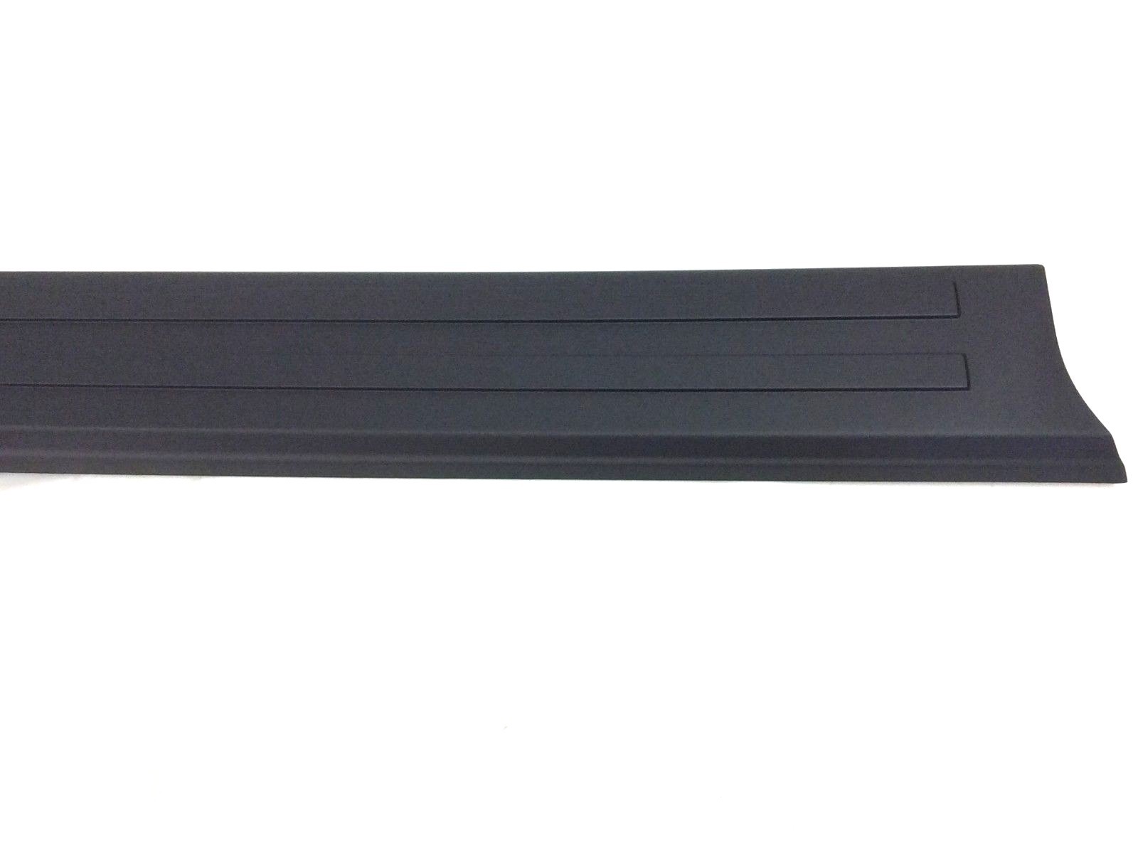 15-18 Ford F-150 Right passenger side black 5.5' Bed Rail Cap Molding ...