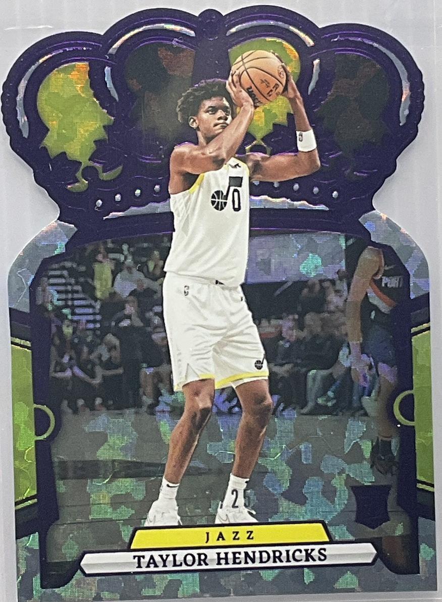 2023-24 Panini Crown Royale - Taylor Hendricks #64 Purple Crystal /25 ...