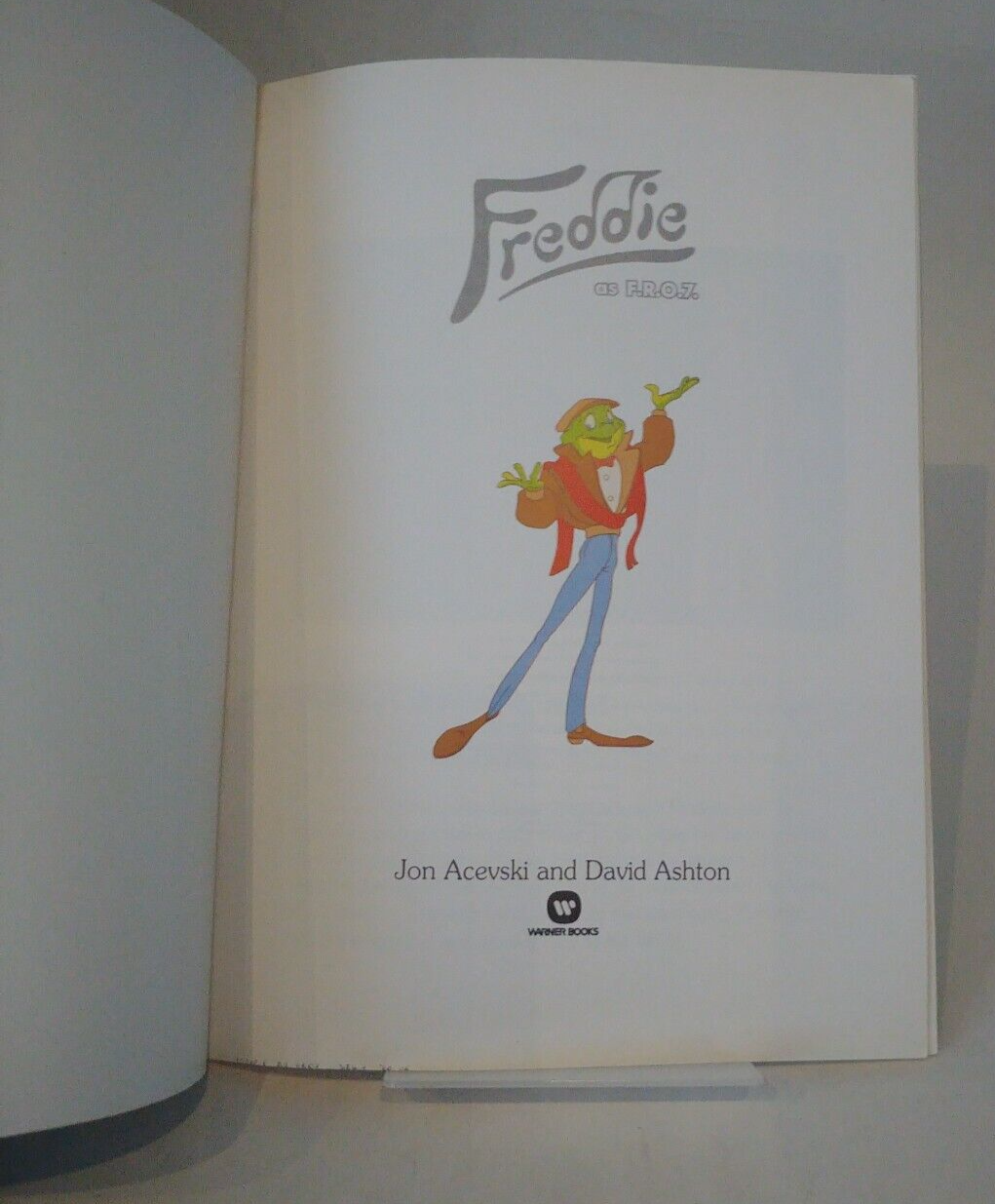 Freddie as Fr07 (Freddie cartoon books) By Jon Acevski. (Paperback) | eBay
