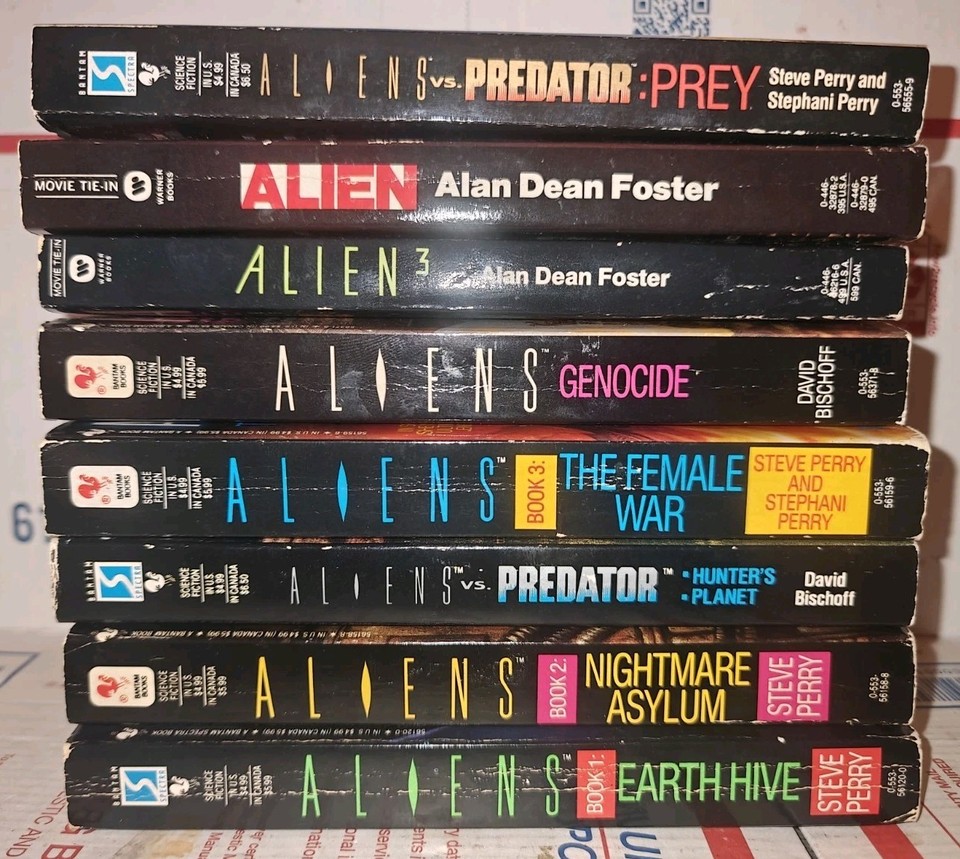 Aliens Vs Predator Paperback Lot 8 Books Steve Perry Aliens | eBay