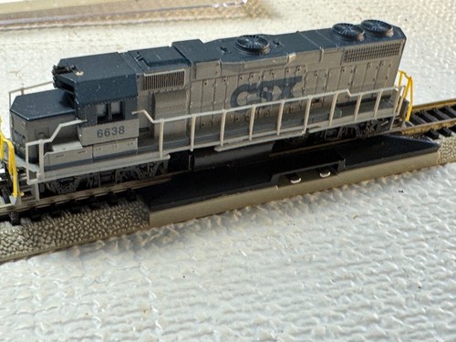 🚂 N SCALE -LIFE LIKE - CSX #6638 DIESEL -L👀K💥 N1294 | eBay
