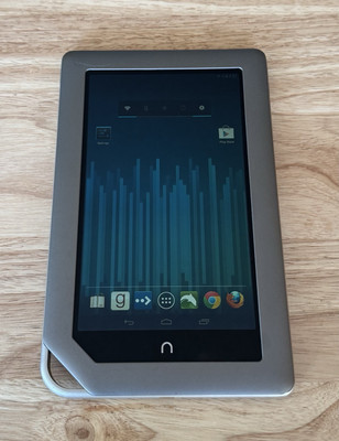 Barnes & Noble Nook Color Tablet 8GB Wi-Fi 7" BNTV250A | eBay