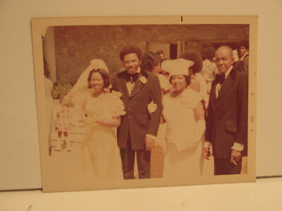 VINTAGE FOUND PHOTOGRAPH COLOR ART OLD PHOTO BRIDE GROOM BLACK 1973 ...