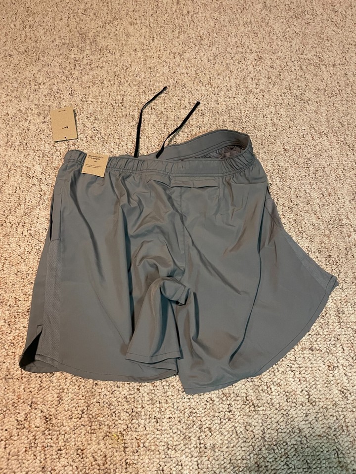 NEW Men's Nike Dri-Fit Challenger Running Shorts Grey DV9344-084 XL | eBay