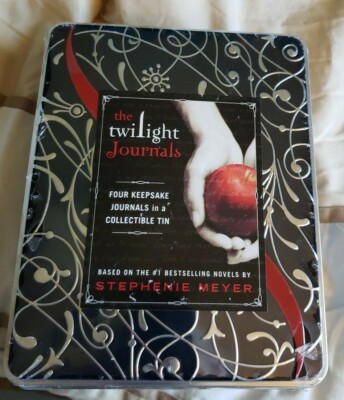 THE TWILIGHT JOURNALS, 4 KEEPSAKE JOURNALS IN A COLLECTIBLE METAL TIN A ...