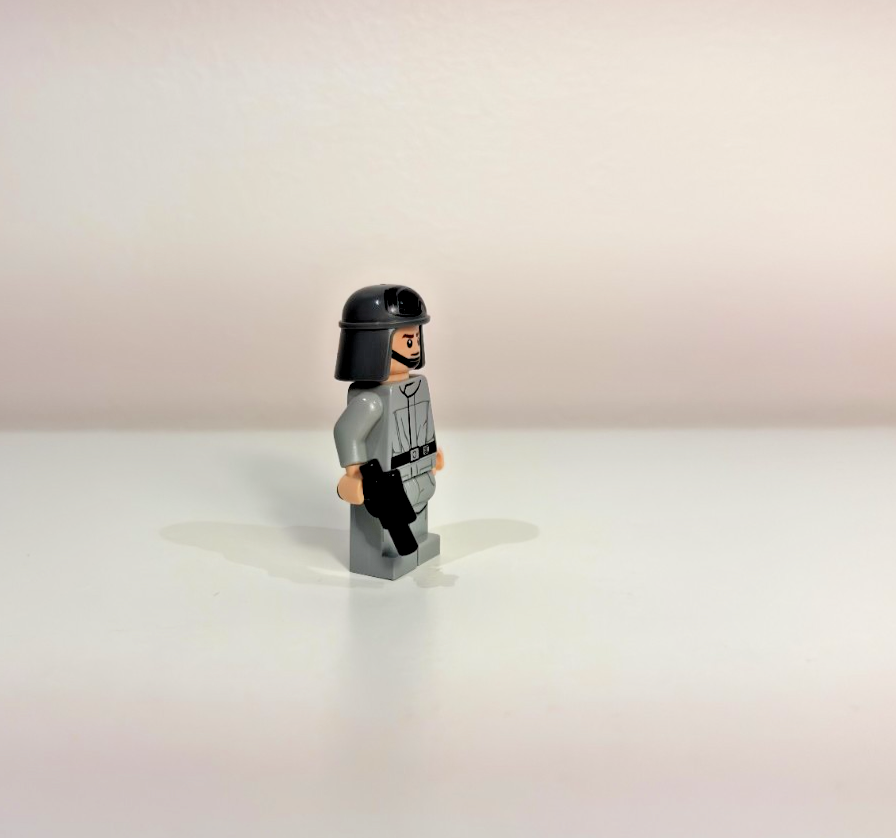 LEGO Star Wars Imperial AT-ST Pilot Minifigure – Authentic, Excellent ...