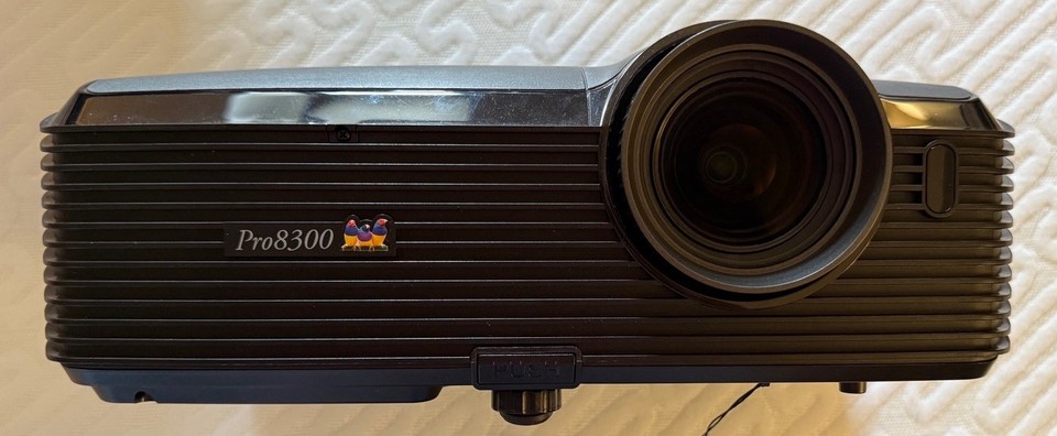 ViewSonic pro 8300 Full HD Projector | eBay