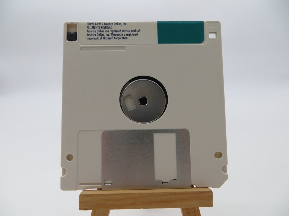 3.5" Floppy Disk AMERICA ONLINE FOR WINDOWS Version 2.5 computer disc ...