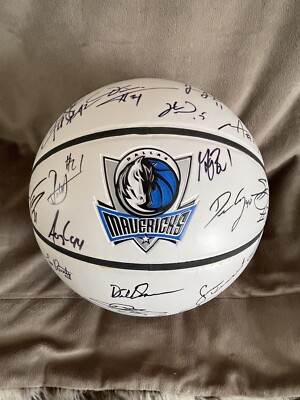 2006-2007 Dallas Mavericks Team Autograph Ball. | eBay