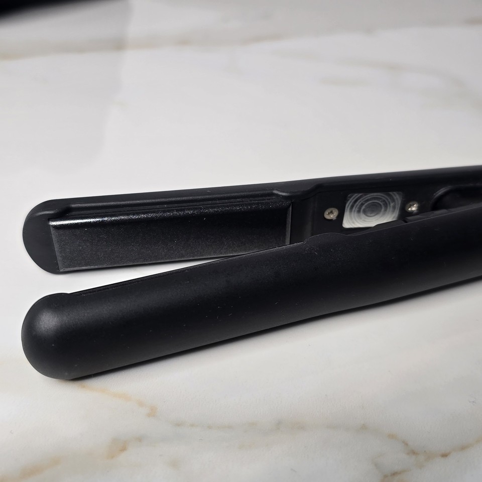 Cloud Nine Mini Hair Straightener with Travel Pouch – Compact Ceramic ...