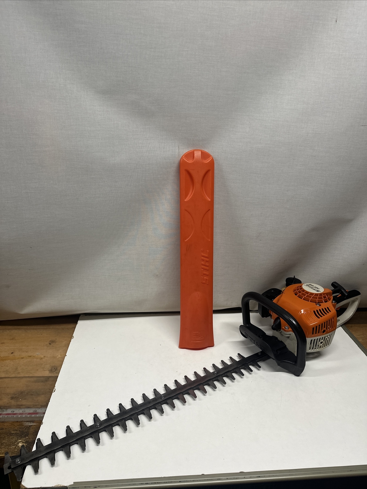 STIHL HS45 Petrol 2 Stroke Hedge Trimmer Cutter 24” Blades FULLY ...