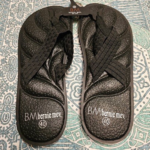 NEW - Bernie Mev - LAGUNA - Flip Flop Sandals - Black - Size 9.5 EU 40 ...