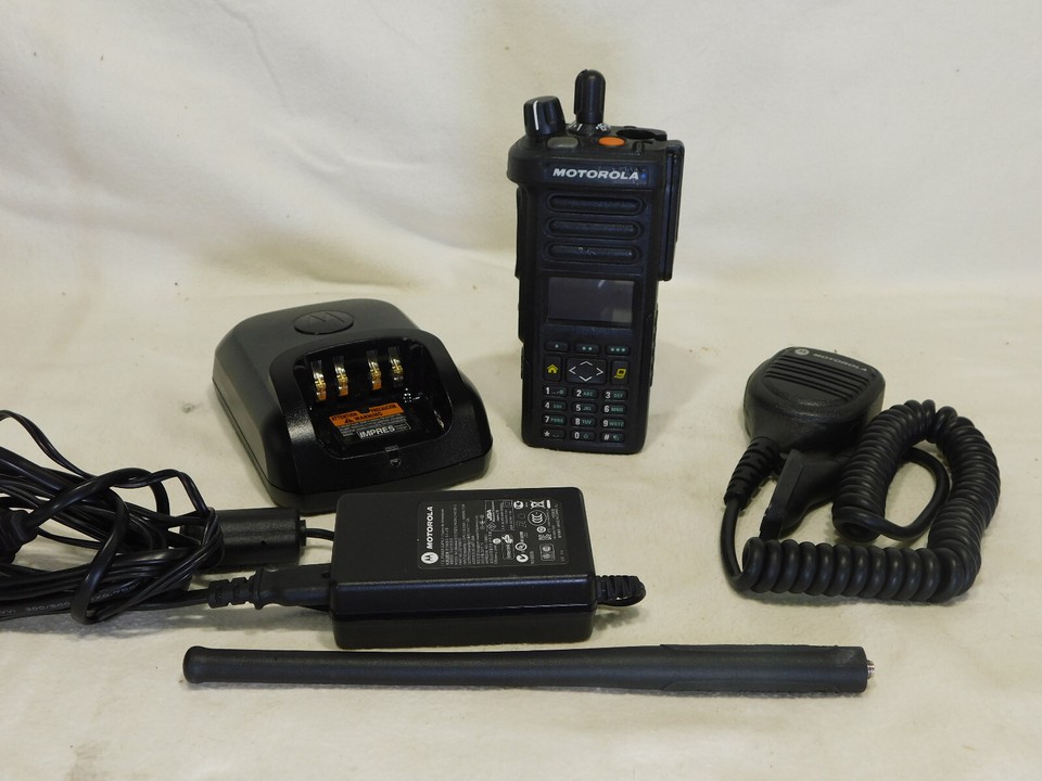 Motorola APX 4000 M3 700/800mhz P25 Digital Portable Radio 3x Alg 2batt ...