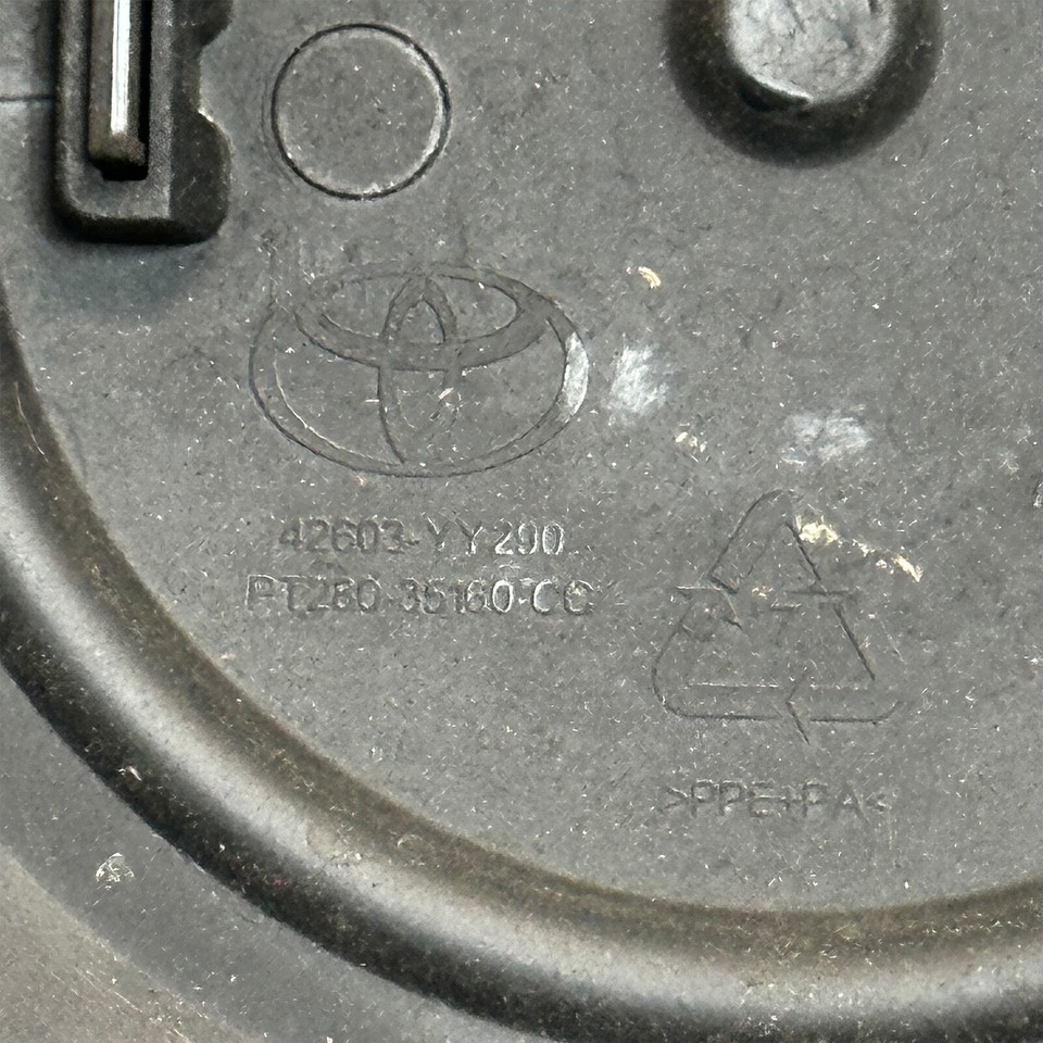 2016-2023 Toyota Tacoma Rear Wheel Center Cap | 42603-YY290 PT280-35160 ...