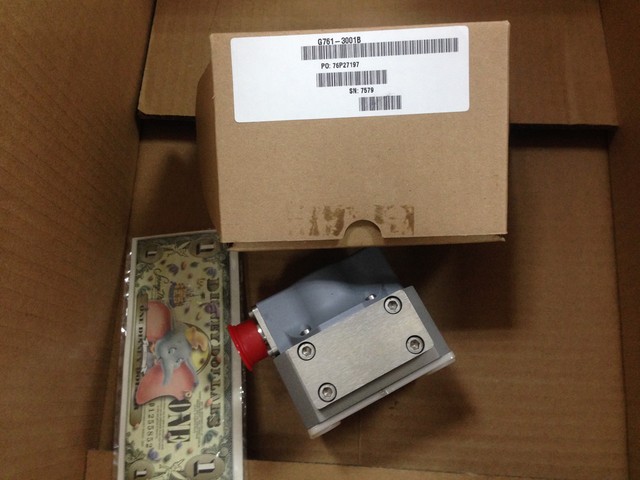 MOOG G761-3001B 2-Stage Flow Control Servo Valve for sale online | eBay