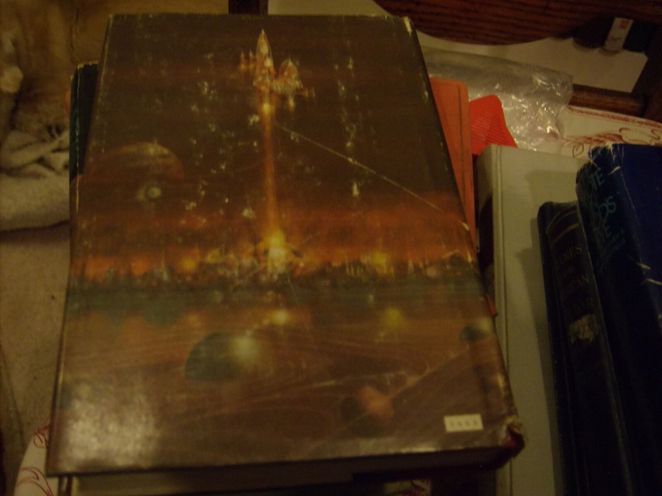 BOOKS- USED SCI-FI-ROBT A. HEINLEIN, FRIDAY, BOOK CLUB EDT, VERY GOOD ...