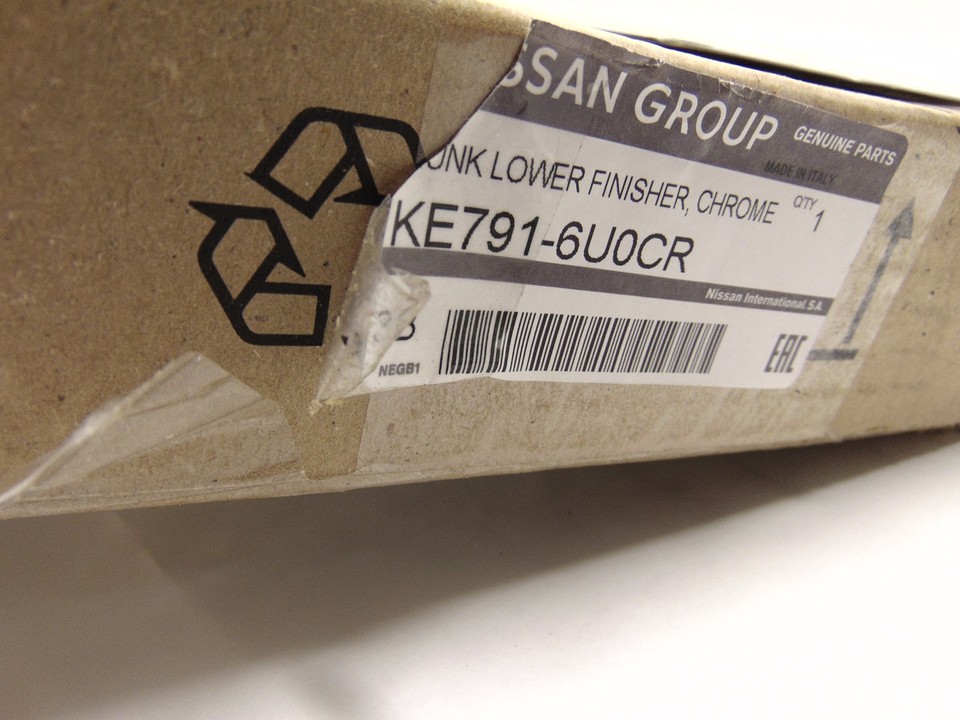 New Genuine Nissan Qashqai J12 21+ Upper Bumper Finisher Trim Moulding ...