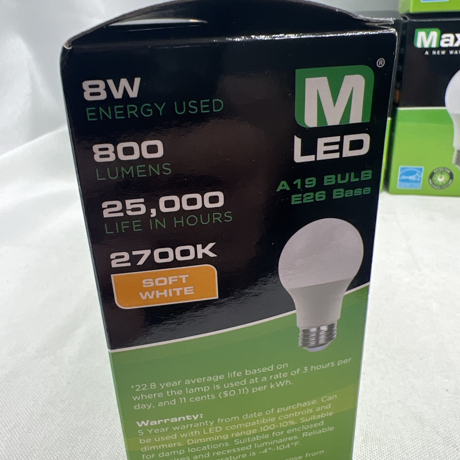 Lot of 5 - Maxlite LED Light Bulb (4 Pack) 8 watt - 120 volt - A19 E26 ...