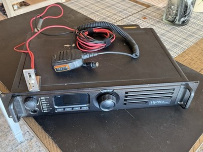 HYTERA RD982 DMR REPEATER 400-470MHz | eBay