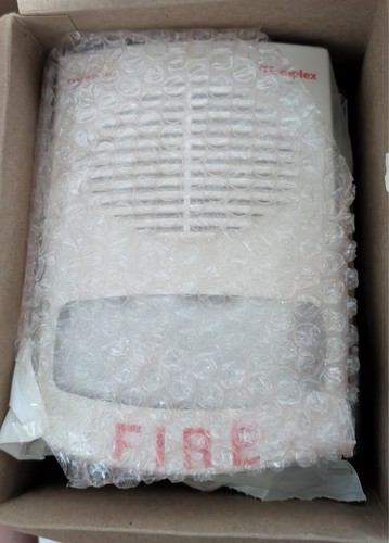 Simplex 4906-9153 Wall Mount Speaker Strobe - MANY AVAILABLE - SAME DAY ...