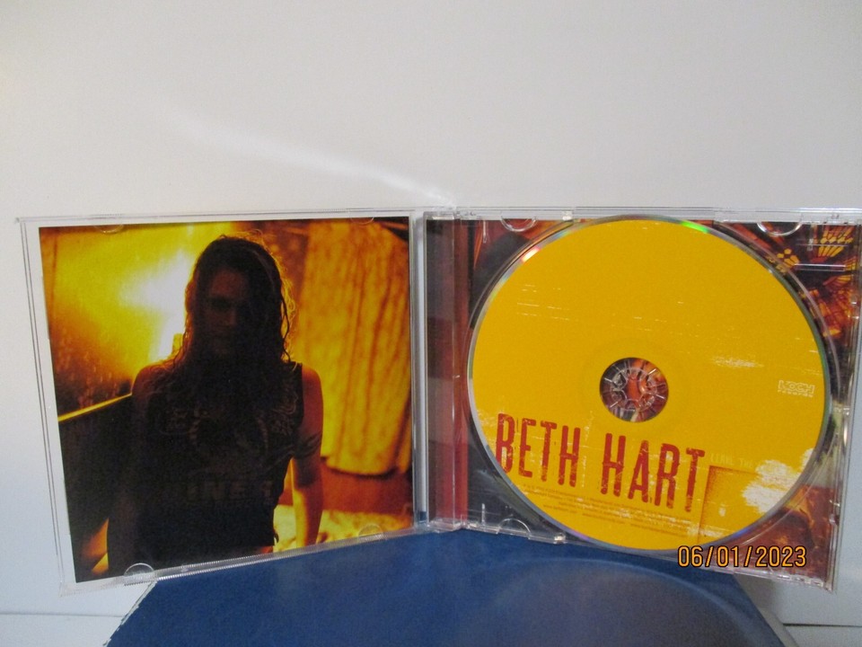 Beth Hart - Leave The Light On - CD - MINT condition - 25-2196 | eBay