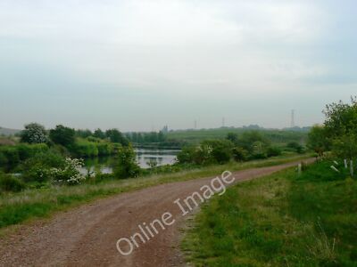 Photo 6x4 Wheldale Trail Castleford At this point the trail turns and ...