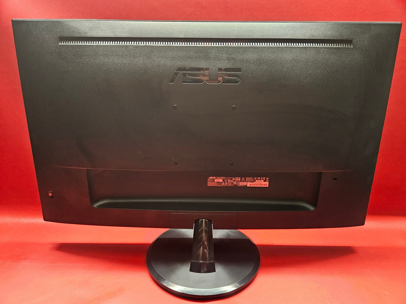 ASUS+VP28UQG+71%2C1+cm+%2828%E2%80%9C%29+4K%2FUHD+%283840+x+2160%29 ...