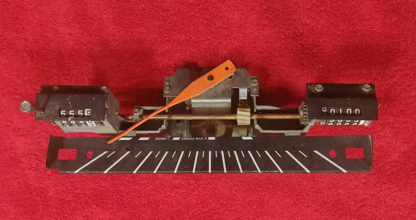 MOPAR CHRYSLER SPEEDOMETER DASH CLUSTER P/N 2985242 | eBay