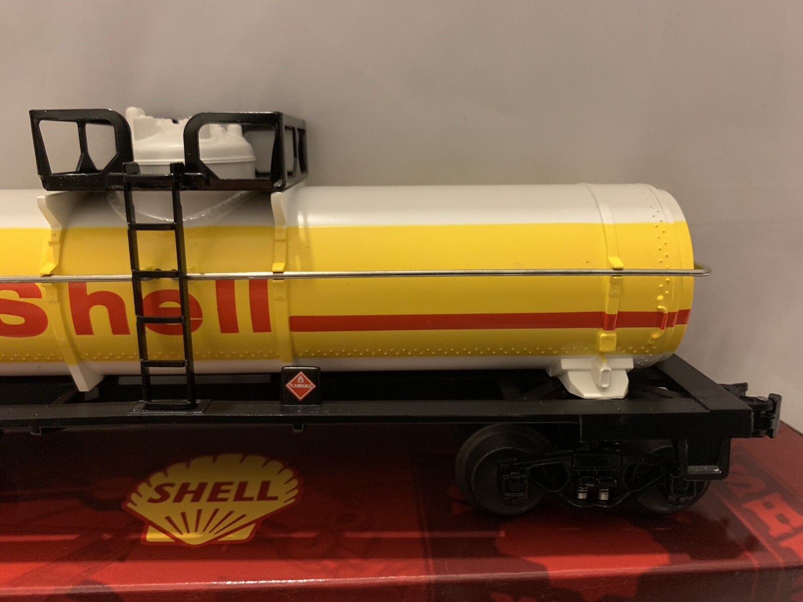 LIONEL SHELL SINGLE DOME TANK CAR 6-83242! O GAUGE TOY TRAIN GAS OIL ...