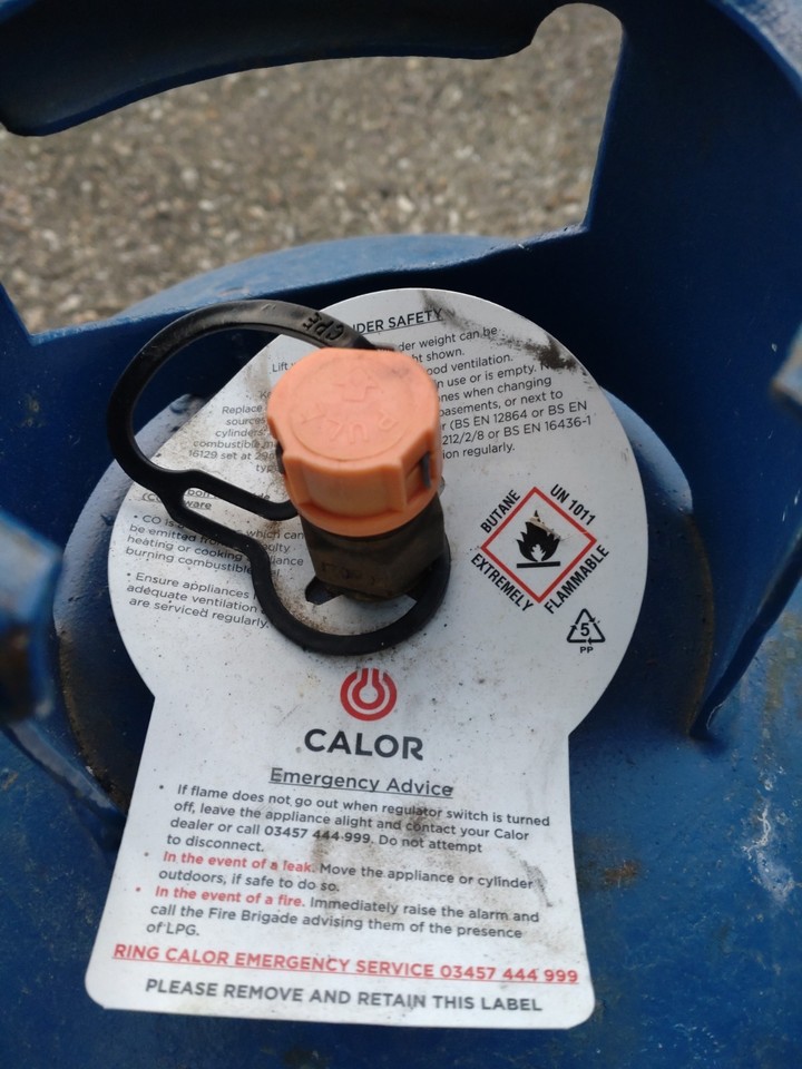 NEW FULL 15 KG CALOR GAS LPG BUTANE BOTTLE REFILL FOR PORTABLE HEATER ...