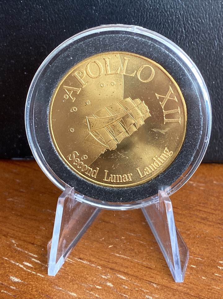Apollo XI First Men on the Moon, Apollo XII, Second Lunar Landing Coin ...