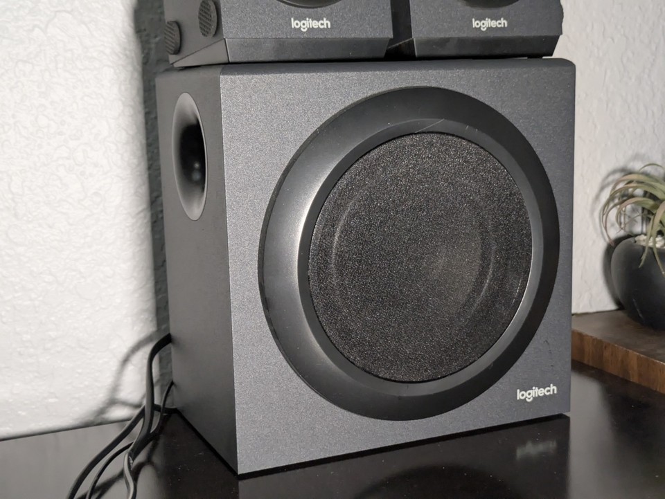 Logitech Z333 2.1 Desktop Speaker System with Subwoofer | eBay