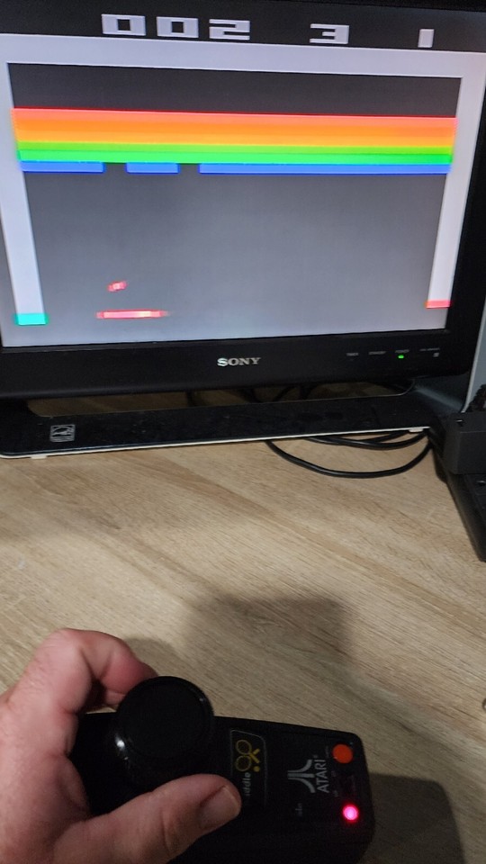 Jakks Pacific Atari Paddle - Plug N Play TV Games Pong Breakout -Tested ...