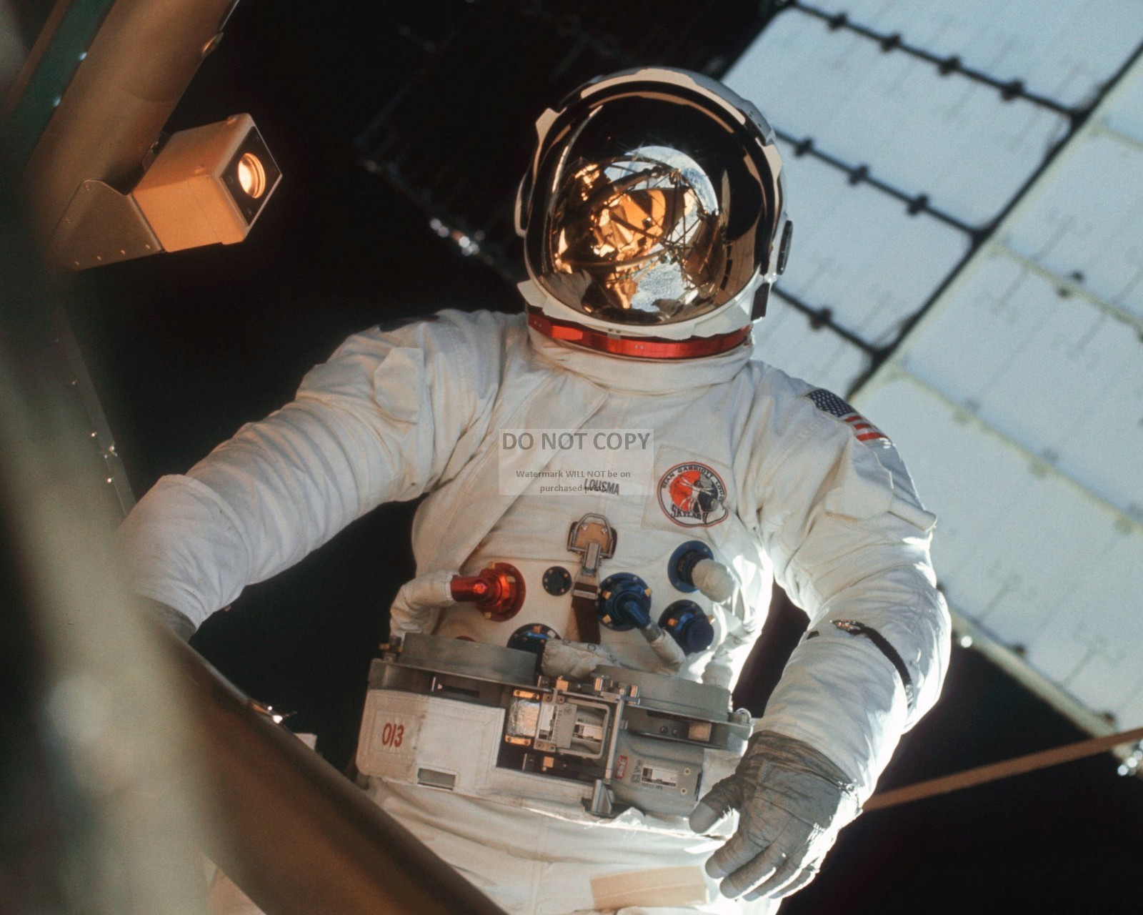 ASTRONAUT JACK LOUSMA IN SPACE SUIT DURING SKYLAB 3 EVA 8X10 NASA PHOTO ...