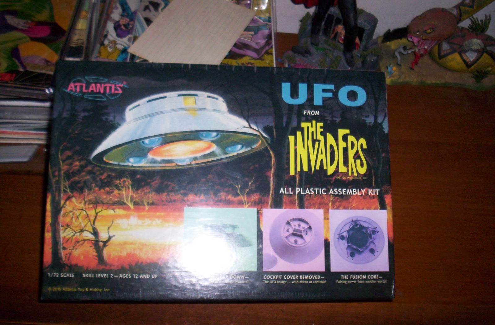 Atlantis Model Kit UFO from The Invaders 1/72 Scale Brand New In Box ...