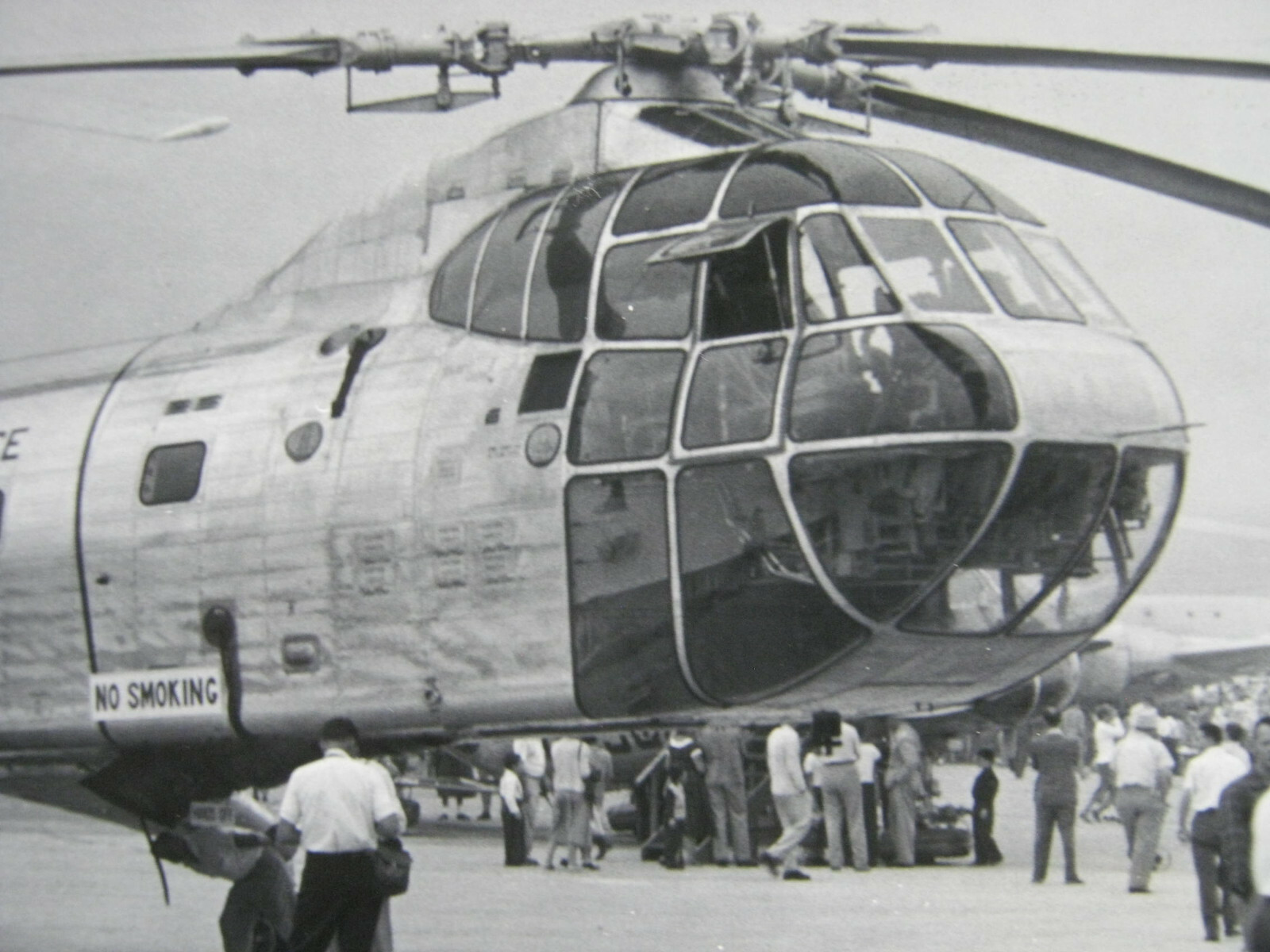 Piasecki Helicopter h-16 yh-16 yh-16A pv-15 transporter 01270 US AIR ...