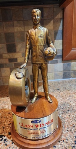 1984 NHRA Wally Class Winner Trophy Sportnationals Indianapolis Warranty