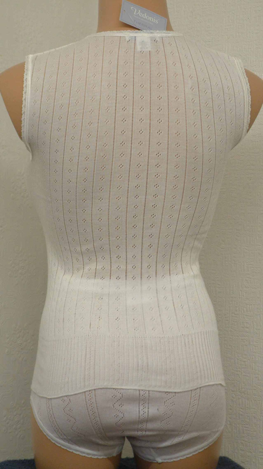 VEDONIS/SLENDERELLA VUW701, THERMAL, SLEEVELESS, SEAMLESS, KNITTED ...