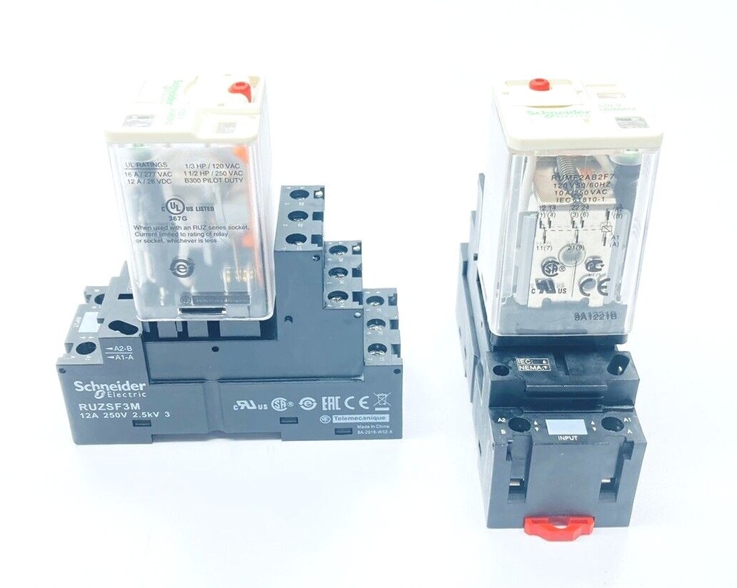 LOT OF 2 SCHNEIDER RUZSF3M RELAY SOCKETS W/ SCHNEIDER RUMF2AB2F7 RELAYS ...