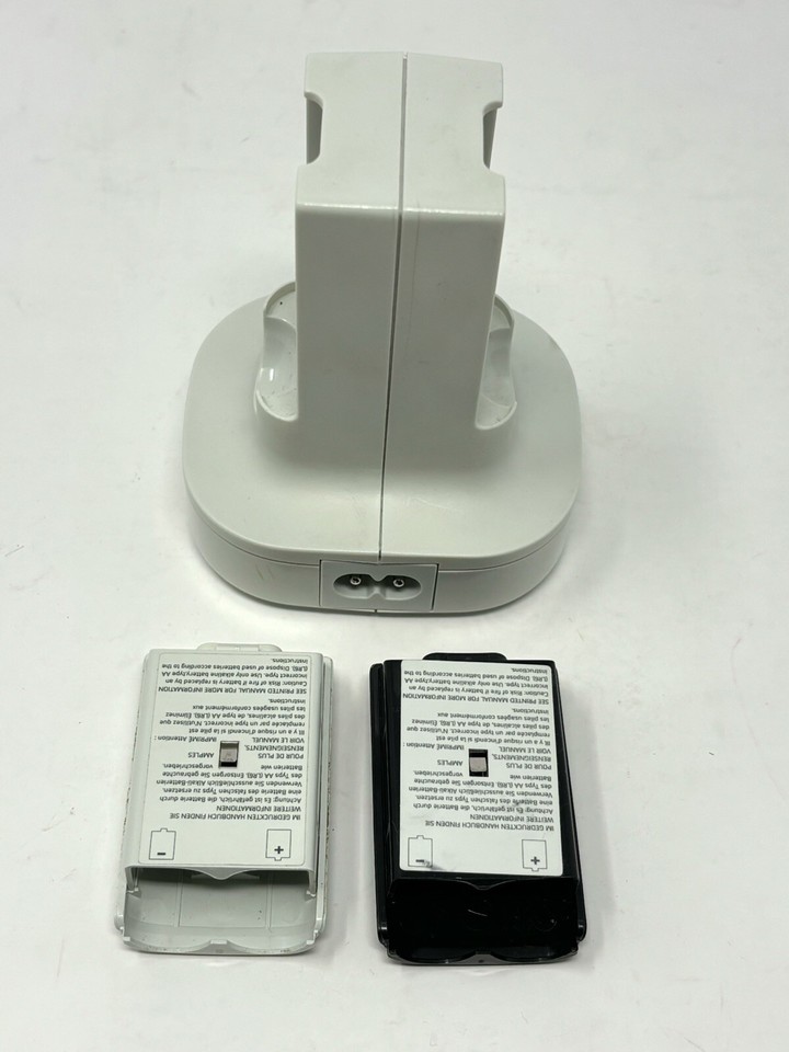 XBox 360 - V85 Quick Charge Kit Battery Charger - No Cord - Includes 2 ...