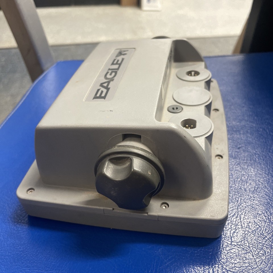 Eagle Fish Mark 320 Fish Finder Depth Finder Head Unit only AS Is ...