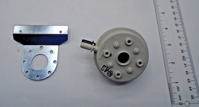 Honeywell 20132-3292 Pressure Switch Mount Diaphragm Vertical .21" WC ...