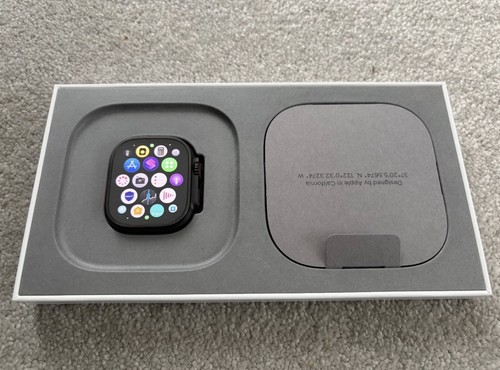 Apple Watch Ultra 2 49mm Black Titanium w. Alpine Loop | eBay UK