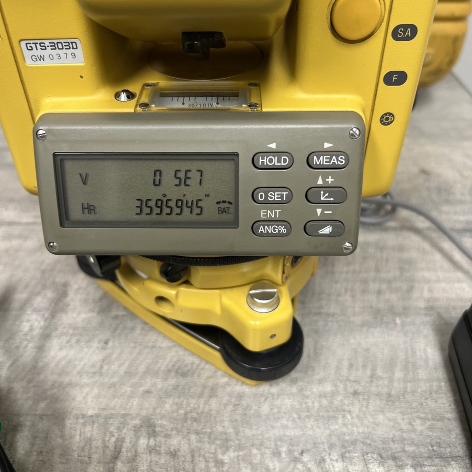 Topcon GTS-300 GTS-303 Total Station Survey Equipment Hard Case & Power ...