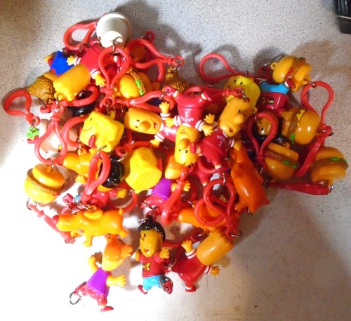 Lot of 32 1999 Sonic Backpack Danglers Back-Pack Hangers Keychains Fast ...
